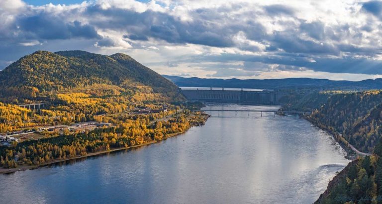 TOP 10 van de grootste rivieren in Rusland: namen, foto's